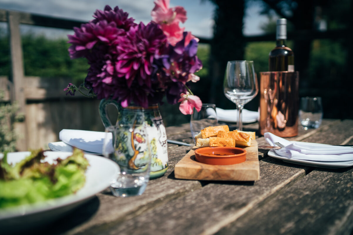 Stay the Night at the East End Arms Pub | New Forest